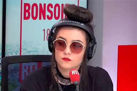 INVITÉE RTL Hoshi raconte son harcèlement J ai eu peur pour ma vie