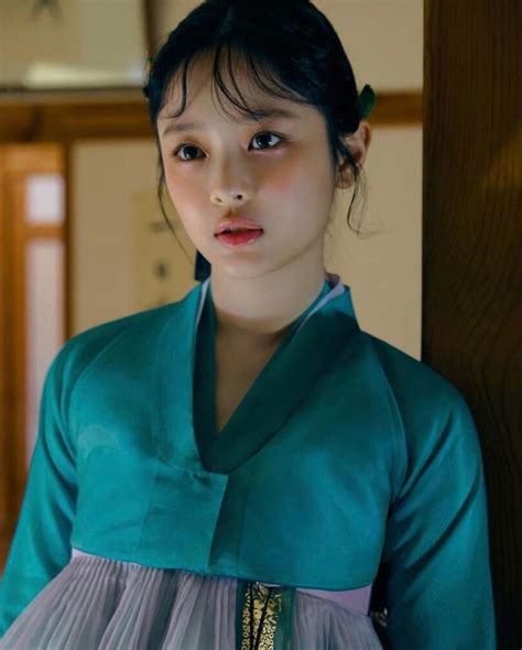 한복 입은 뉴진스 하니 마이너갤 윤아저장소 Kgirls Net
