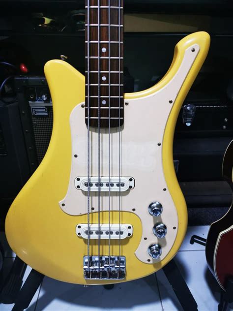 Yamaha Sbv500 Vintage Bass Guitar Hobbies And Toys Music And Media Cds
