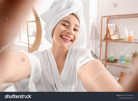 Shower Selfie
