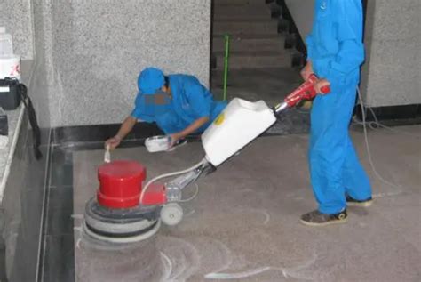 厦门家具维修补漆 厦门瓷砖修复 厦门木地板维修 习师傅家具修复