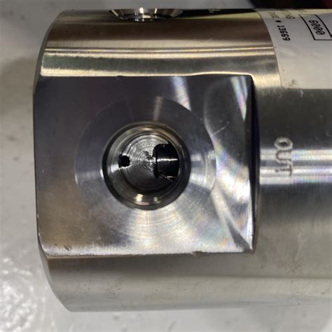 Tescom 38 Pneumatic Pressure Regulator 6000 Psi Stainless Steel 44