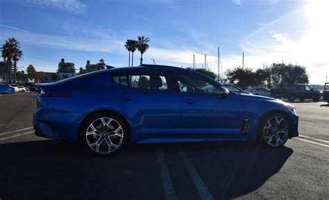 Kia Stinger GT RWD V