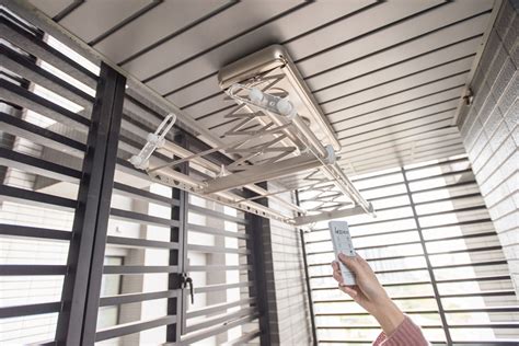 新家裝潢開箱 陽台篇－hcg和成旗艦烘乾款電動曬衣機－襯衫再也不用燙！ 冰淇淋妹 愛生活