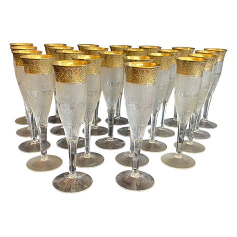 Wonderful Set 25 Moser Splendid Cut Crystal 24k Gold Rim Wine Glasses