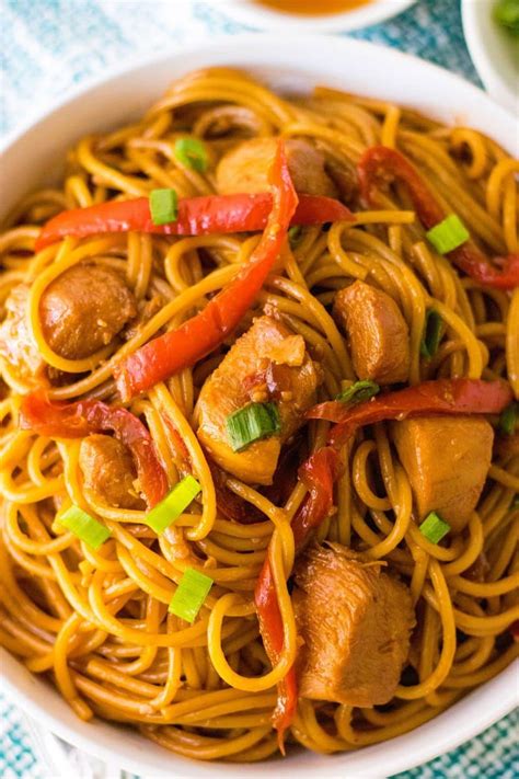 Slow Cooker Honey Garlic Chicken And Noodles