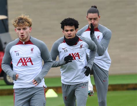 Jurgen Klopp Claims Liverpool Attacker Luis Diaz Is Missing His Intense