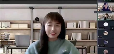 我院举行优秀毕业生就业分享会（二） 文学与新闻传播学院