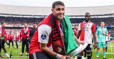 Ya No Le Digan Bebote Santi Gim Nez Es Rebautizado Con Nuevo Apodo En Pa Ses Bajos Fox Sports