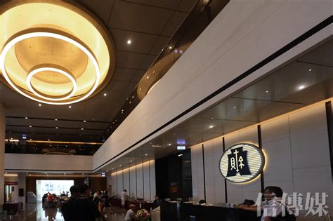 立委爭取擴大幼兒特別扣除額 財政部同意放寬年齡至6歲 不建議取消排富 信傳媒