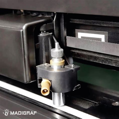 Plotter Corte Uscutter 64cm Standard Madigraf