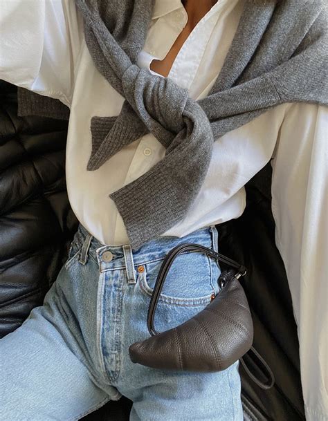 Details — MODEDAMOUR
