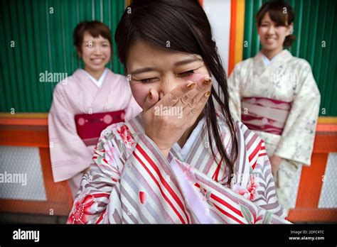 Korean Girls Vs Japanese Girls Telegraph