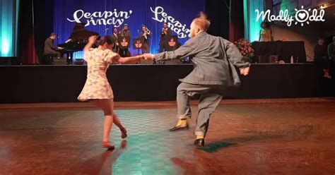 Young Couple Shakes Up Dance Competition With ‘bouncy Lindy Hop Steps