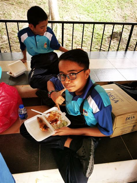 Kelas Pendidikan Khas Pembelajaran Smk Mambau Aktiviti Riadah Dan