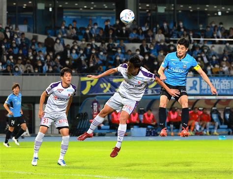 横浜に待った！ 川崎、逆転v見えた！ 京都一蹴で勝ち点2差横浜fmは磐田に痛恨黒星 V争い残り2節 スポーツ報知