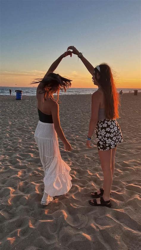 Beach Outfit Inspo Causal Skirt Outfit Friendship Photo Poses Summer