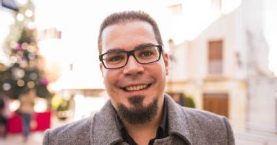 Incredible This Guy With A Goatee Never Heard Of Disturbed