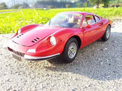 Ferrari 246 Gt Dino Spider 1 18 Modellauto Von Hot Wheels Elite Modelly