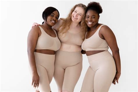 Page Plus Size Nude Women Pictures Freepik