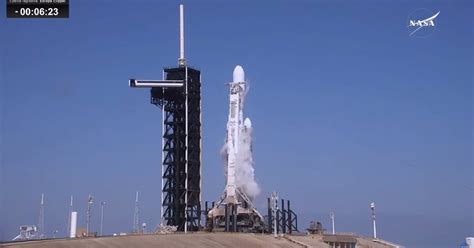 La Nasa Lanzan Con éxito La Europa Clipper La Mayor Nave Espacial De