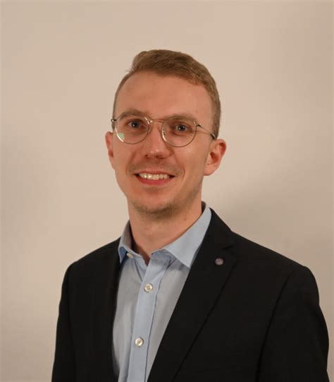 Jonas Samsel › Dr Franziska Kersten