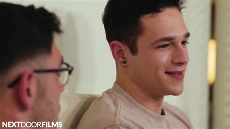 Confused Hunk Helped Out By Jock Cock Asgmax Eporner