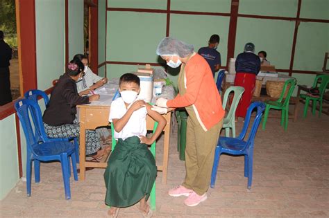 တံတားဦးမြို့နယ် အသက် ၁၂ နှစ်အထက် ကျန်ရှိသည့် ကျောင်းသား၊ ကျောင်းသူများအား ကိုဗစ် ၁၉ ကာကွယ်ဆေး