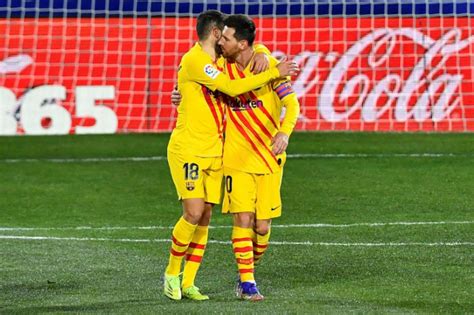 Bangkok Post Barca Triumph As Messi Makes 500th Liga Appearance