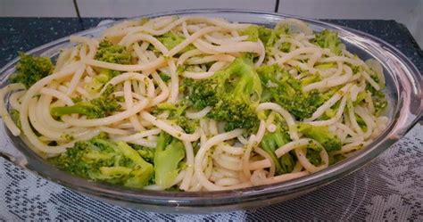 Macarrão Com Brócolis Delicioso