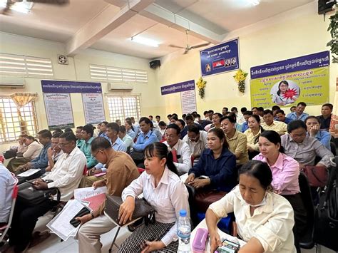 ក្រសួងអប់រំ បើកវគ្គបំប៉នពីការប្រើប្រាស់សៀវភៅសិក្សាគោលមុខវិជ្ជា «អប់រំសុខភាព