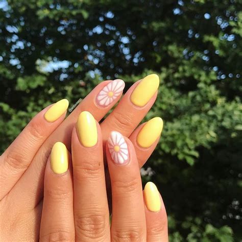 Acrylic Nails Designs Yellow 31 Unique And Different Design Ideas