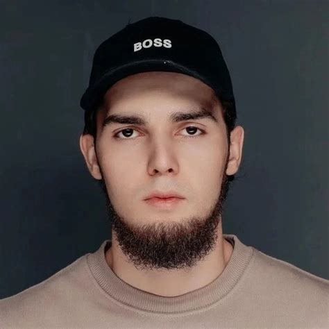 Создать мем магомадов лицо хабиба Картинки Meme