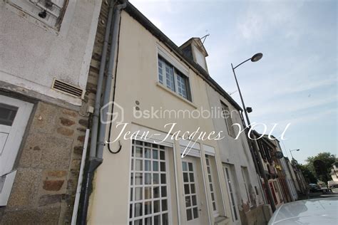 Maison de 108 m² à Saint Hilaire Du Harcouet Réseau national BSK