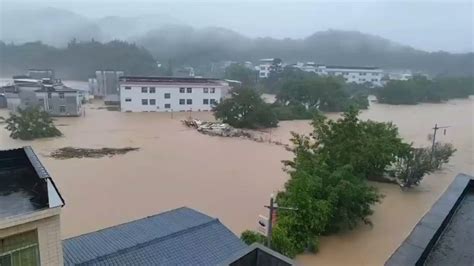 福建武平特大暴雨致478万人受灾，房屋倒塌378间，4人死亡2人失踪腾讯视频