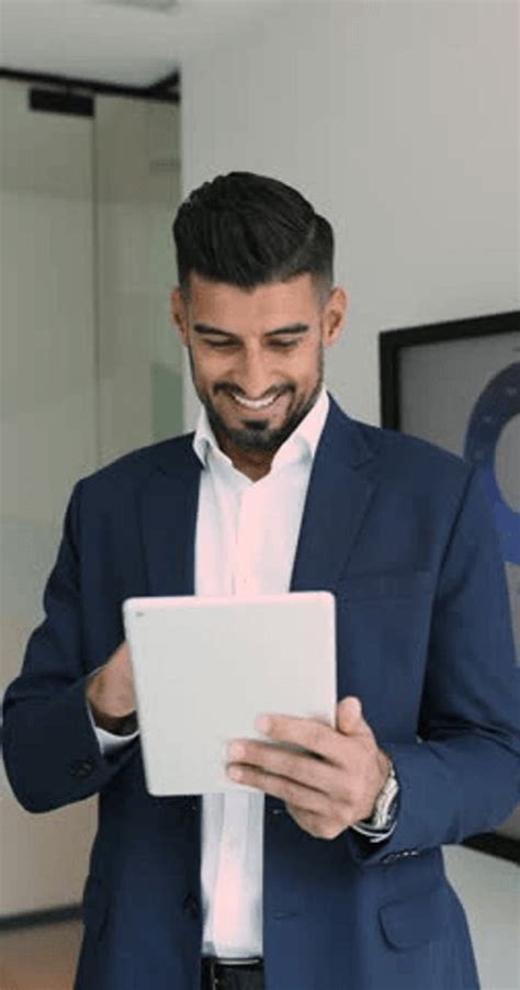 943 Ceo Thinking Background Videos