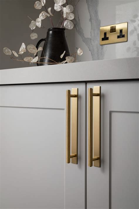 Knurled Brass Kitchen And Cabinet Handles With Backplate Poole Waite