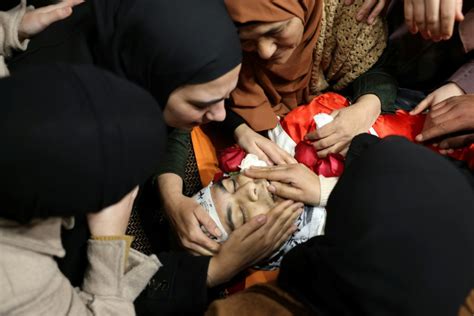 الرئاسة الفلسطينية إسرائيل تمارس تطهيرا عرقيا بالضفة الغربية ومقتل
