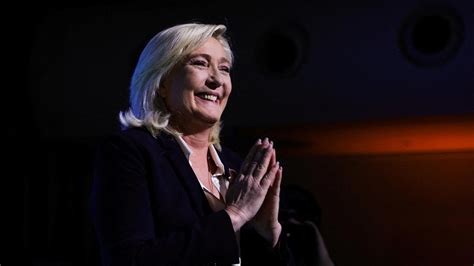 Präsidentschaftswahl in Frankreich Emmanuel Macron und Marine Le Pen
