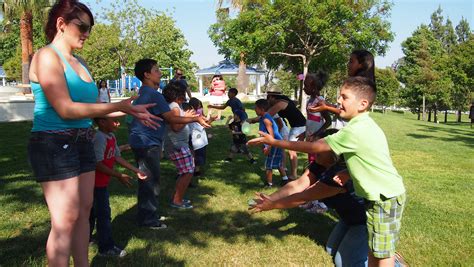 Plano De Aulas 1º E 2º Ano Jogos E Brincadeiras Populares