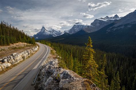 The Icefields Parkway One Of Canadas National Treasures Riding Along