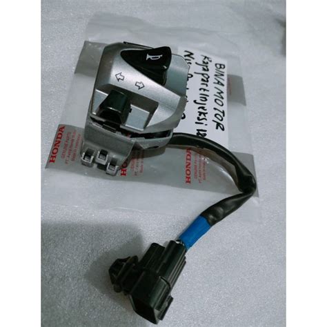 Jual Holder Atau Handle Switch Saklar Kanan Kiri Hinda New Scoopy Keyless Holder Kiri New Scoopy