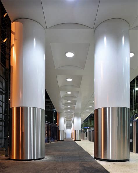 Elite Xpressions Metal Column Wraps In Stainless Aluminum And Diamond