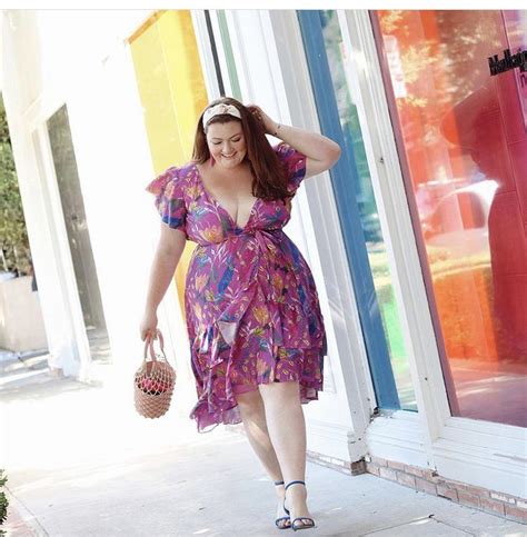Pin by Cris Costa Soto on Plus Size da Cris TENDÊNCIAS Size fashion Curvy fashion Size