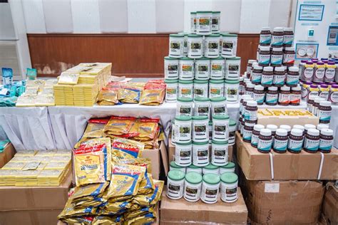 ໂທລະໂຄ່ງ ຂ່າວຕ່າງປະເທດ 🇹🇭‼ເປັນຕາຢ້ານຫຼາຍ ສິນຄ້າປອມ ເຈົ້າໜ້າທີ່ໄທ ບຸກຍຶດສິນຄ້າ ປອມຫຼາຍປະເພດ