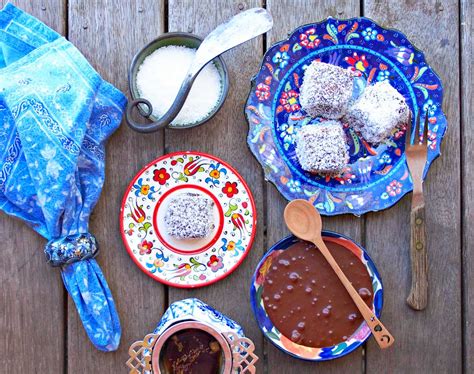 How To Make Mini Lamingtons Plum Deluxe Tea