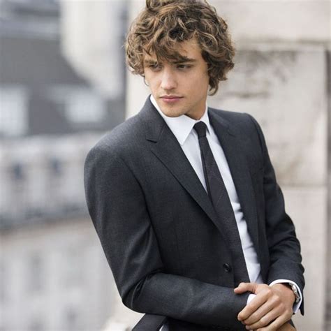 Classify English Model And Actor Josh Whitehouse