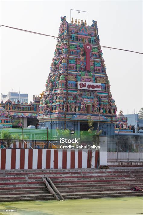 Arulmigu Vadapalani Murugan 사원 사원 역사적인 힌두교 사원 그것은 Vadapalani 첸나이 Yamil