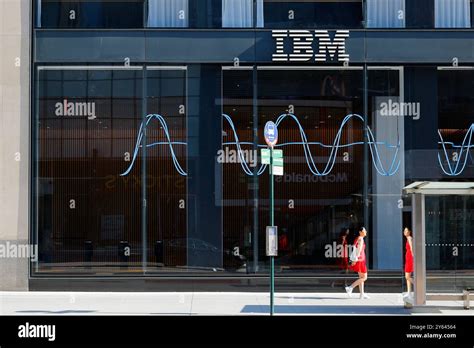 Ibm One Madison Ave New York Nyc Storefront Photo Of Ibms Flagship Corporate Office In The