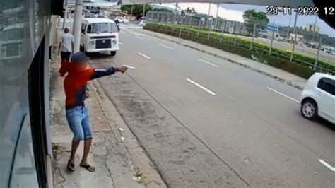 Menor Suspeito De Roubo Pede Proteção Da Polícia Ao Ser Ameaçado Por
